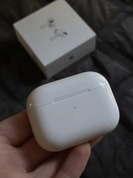 Airpods pro wireless charging case(только кейс)Окончательно!