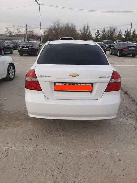 Nexia 3 Yili 2017
