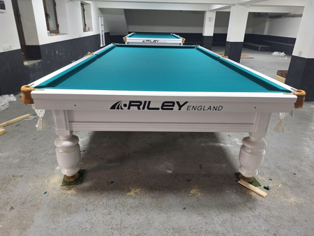 Billiard stol zakazga