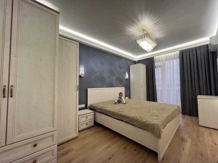 3 комн евроквартира. Новый ремонт, мебель, техника.