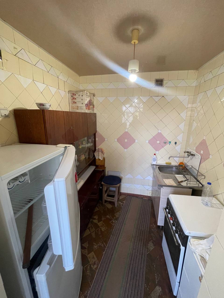 Чиланзар 8 квартал, 2/4/4, ТЦ Парус, 52 м2, балкон 2х6