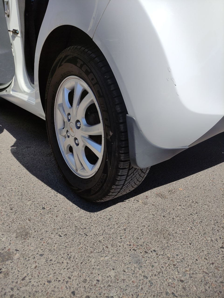 Автомобиль Спарк