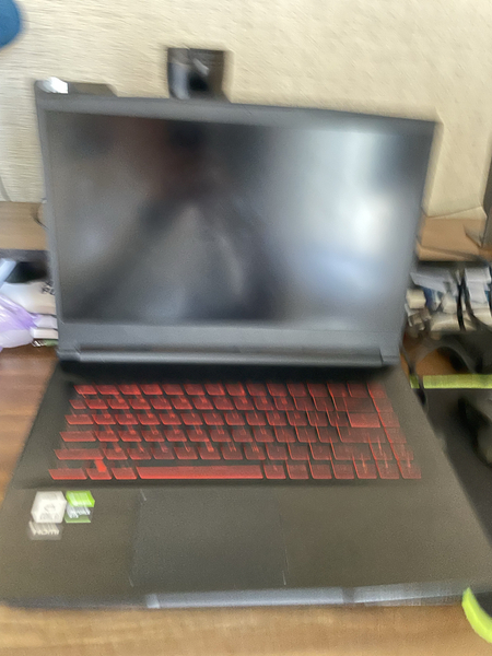 Notebook MSI i5 10500H
