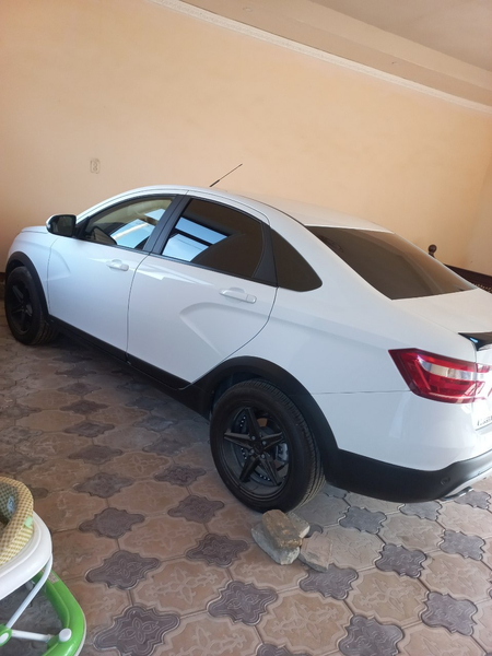 Lada Vesta yili 2019