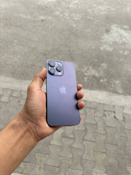 iPhone 14 Max Akuratni ishlatilgan Pul zarilligi uchun sotilvotti