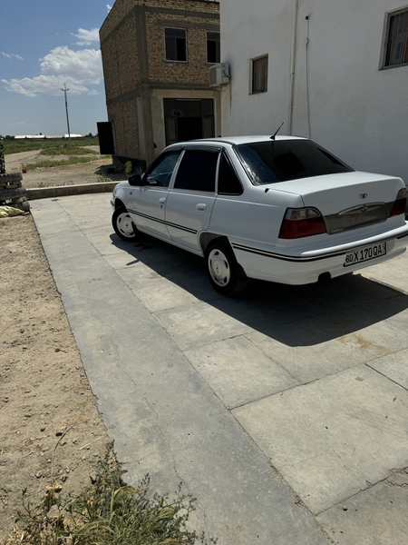 Nexia 1 {luks} 2004 yili