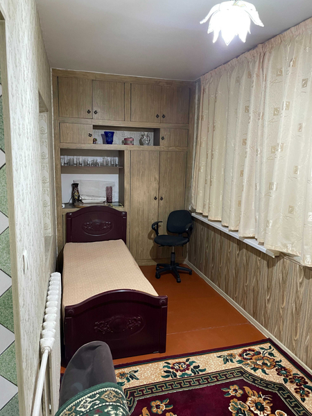 4 xonali kvartira ijaraga oilaga beriladi , Yunusobod 14 kvartal