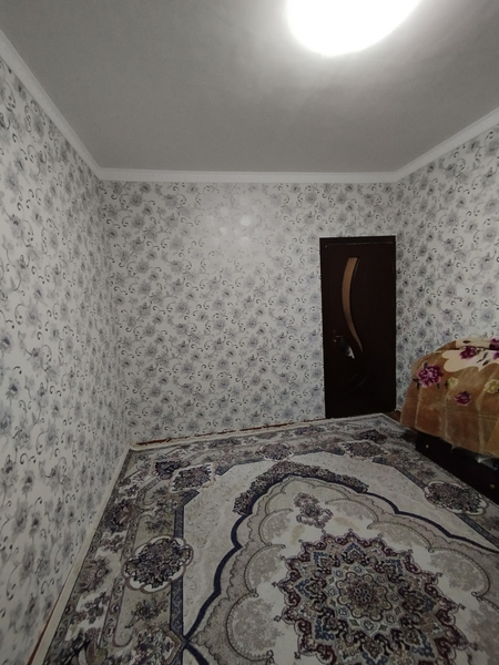 Продам 3 х комнатную квартиру  Куйлюк 6- массив/3 xonali uy sotiladi