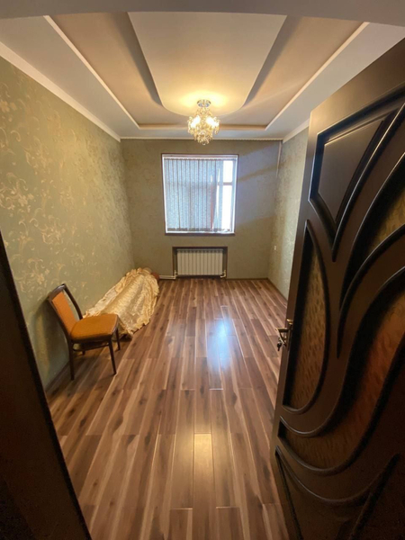 Сдается 2 х комнатная квартира на 3 этаже . Мелодия 350 $