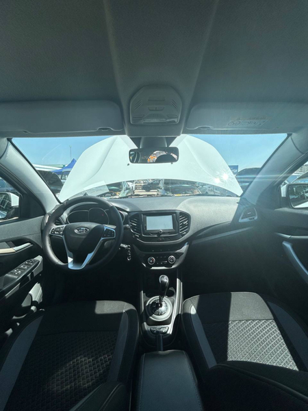 Lada Vesta luxe pozitsia