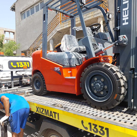 Вылочний погрузчик кара 5тонна