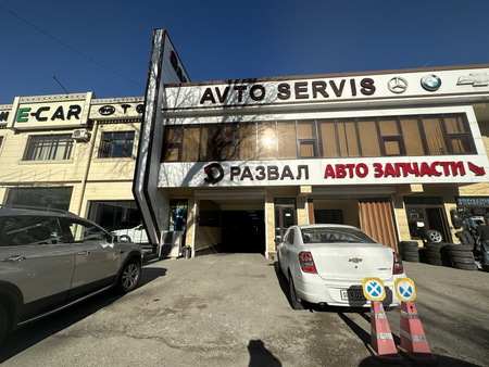Сдается в аренду подьемник  900.000 за 10 дней.
