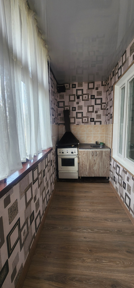 Юнусобод 15кв метро Туркистон 2*3комнатная новая ремонт