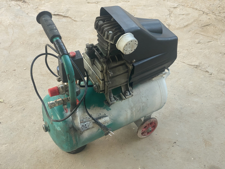 Kompressor 25L / 600.000 som