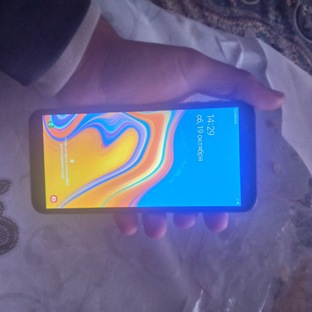 Samsung Galaxy J4+