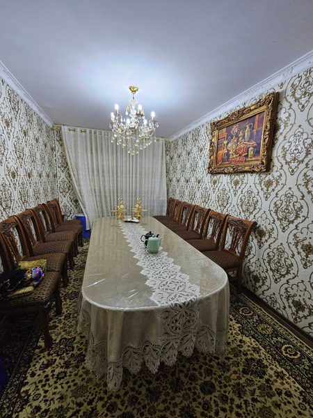 4 xonali 95m² 1-qavat uy sotiladi.