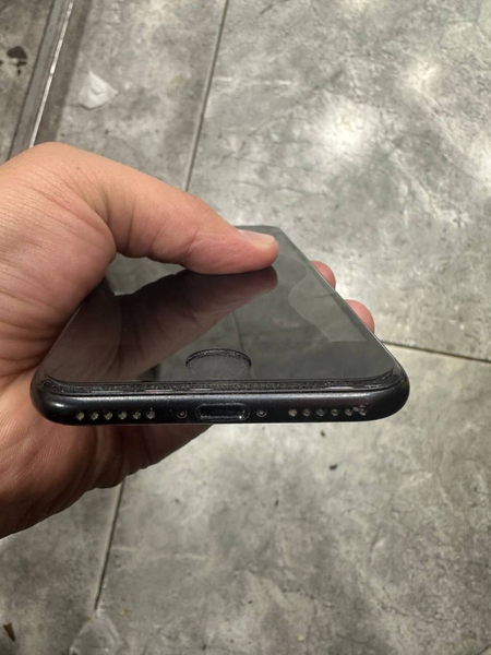 Iphone SE 2020.