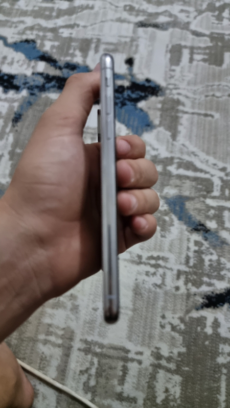 iPhone x ideal sotiladi