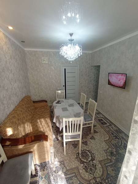 Yunusobod tashgresda 2/3 xona qilinga xamma jixozlari bilan sotilaman