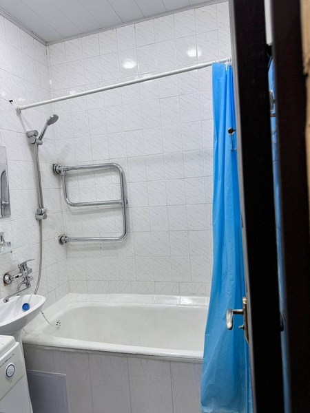 Chilonzor 16 kv 3 xonali xamma sharoitlar bor 500$ qizla oila srochni