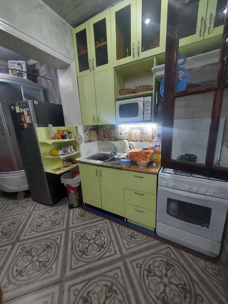 Срочно продам 4х ком квартиру на Себзаре ор-р Ривьера