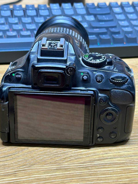 Nikon D5100 tez sotiladi