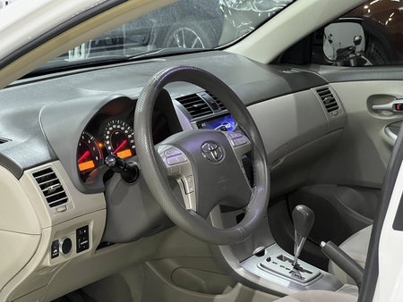 Toyota Corolla 1.8 литр