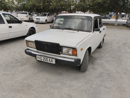 2107 sedan 2008.