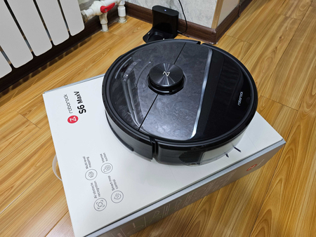 ПРОДАМ Roborock S6 MaxV (Флагман) Робот-пылесос / В полном комплекте.
