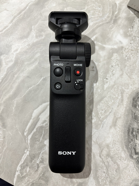 Камера Sony ZV-1 + Ручка для управления GP-VPT2BT