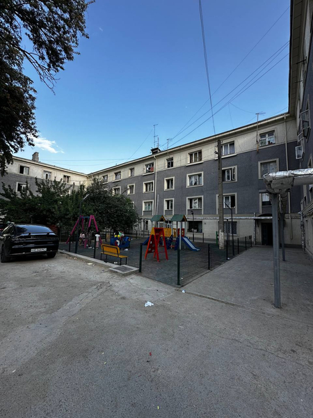Продается бывшее общежитие 1/2/4 Бешкапа