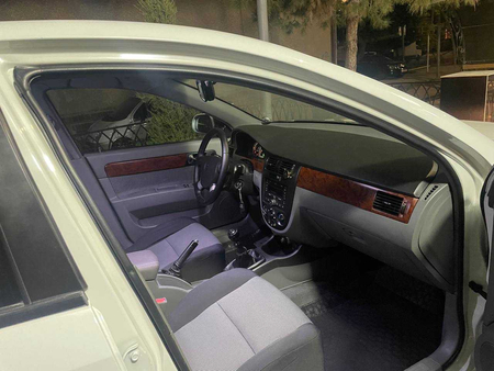 Lacetti 2012 Variant