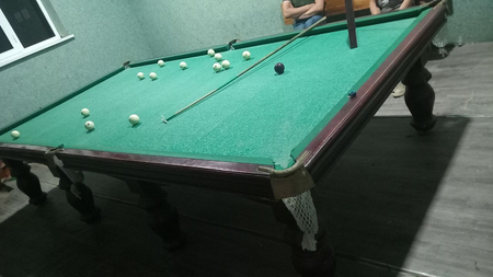 Billiyart stoli kafolati bilan