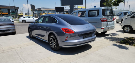 Китайский (Porshe 911) ORA Электромобиль