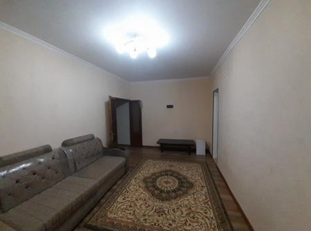 Ijaraga uy beriladi Yashnabod 3-bekat oldida 2xona 3xona qilingan