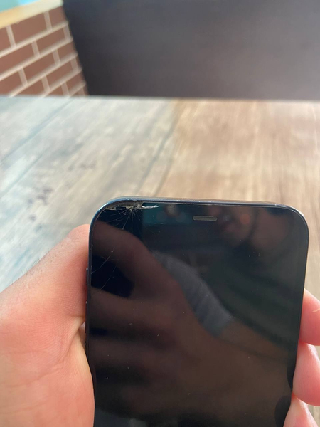 Iphone 12 2mln 800