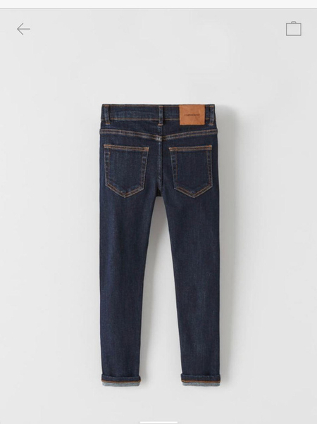 Джинсы ZARA на 7 лет(рост 122см)