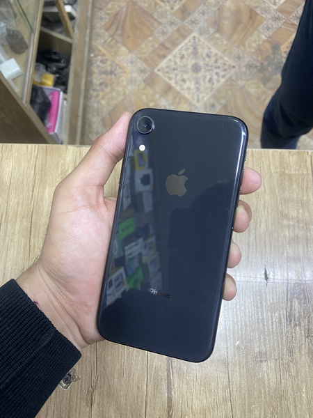 iPhone XR 64GB LL/A