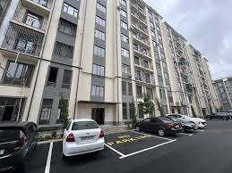 Продаю собственную квартиру (коробку) 78 кв.м на улице Махтумкули