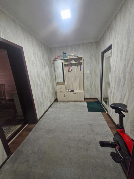 Srochniy Sergeli Dustlik 2  2×3/1/9 72 m² Sotiladi Arzon narxda