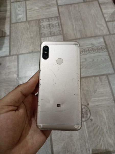 Redmi 6 pro 4/64