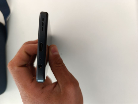 Tel sotiladi ZTE NUBIA NEO 5G 8/256  aybi yoʻq ideal holatda obmen bor