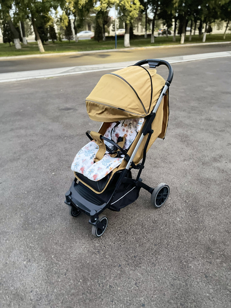 Прогулочная коляска lux mom