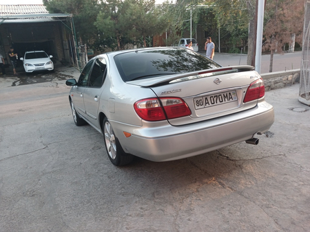 Nissan maxima metal