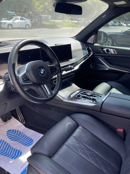 BMW X7 M60i xDrive