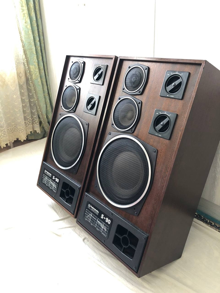 S90 ва Radiotexnika 101
