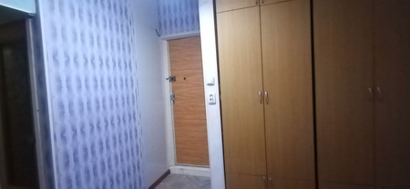 Квартира 3 хона 4 қаватлик уйдан