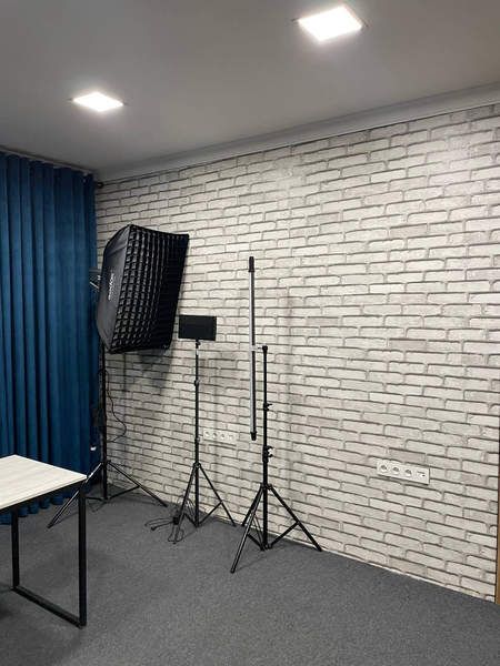 Video studio  sotiladi
