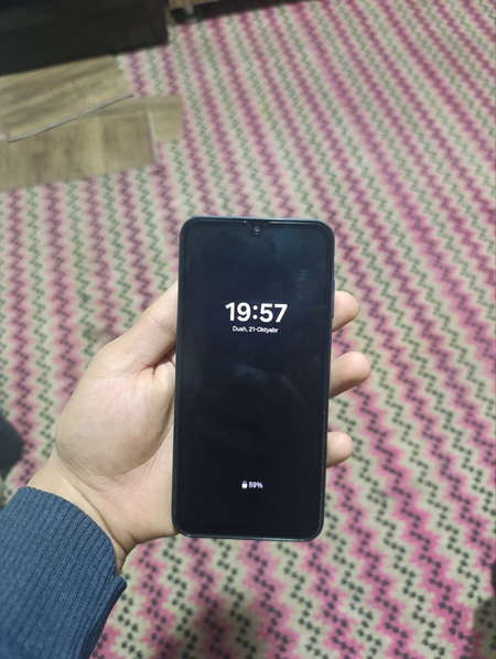 Samsung Galaxy A25 5G sotiladi