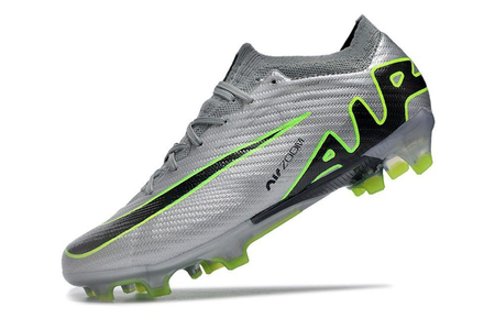 Бутсы от Nike Air Zoom